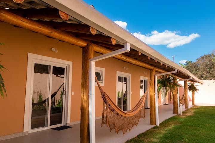 4 Suítes Na Praça | Forno De Pizza + Churrasqueira - Santo Antônio do Pinhal