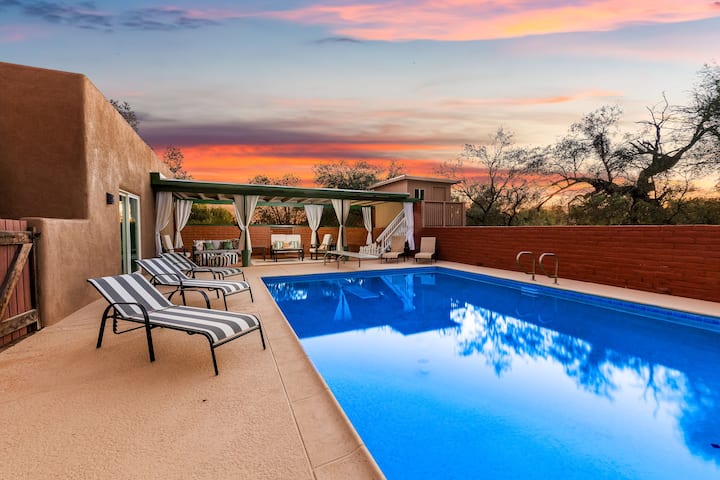 Luxurious Golf Course Retreat W/guest House Epic - Oro Valley, AZ