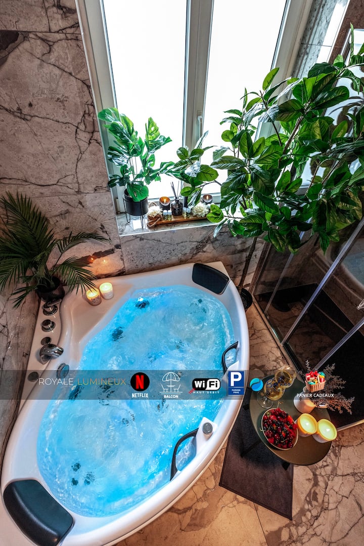 Royale Lumineux • Jacuzzi 
Parking Privé - Mulhouse