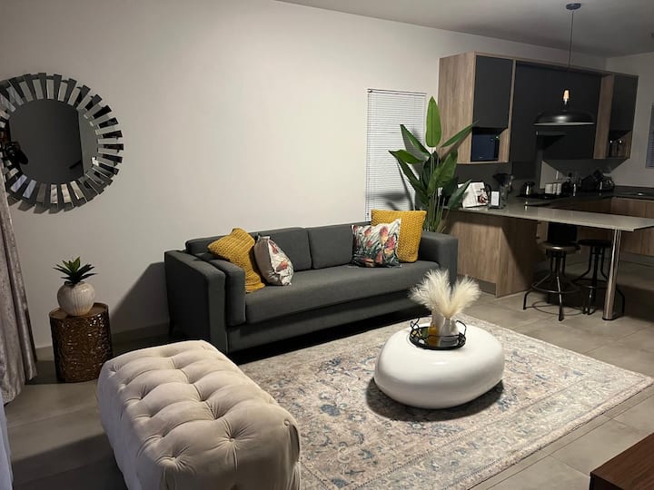 Tranquil Luxury Retreat - Krugersdorp