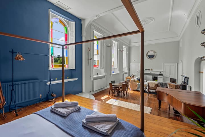 Chantry Music Room - Kingsbridge