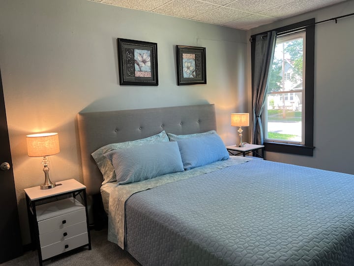 Comfortable And Cozy 2 Bedrooms Apto #1 Lower - Greenville, WI