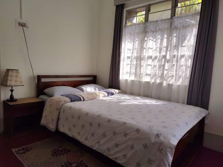 Grace Serviced Apartments 2bhk - シロン