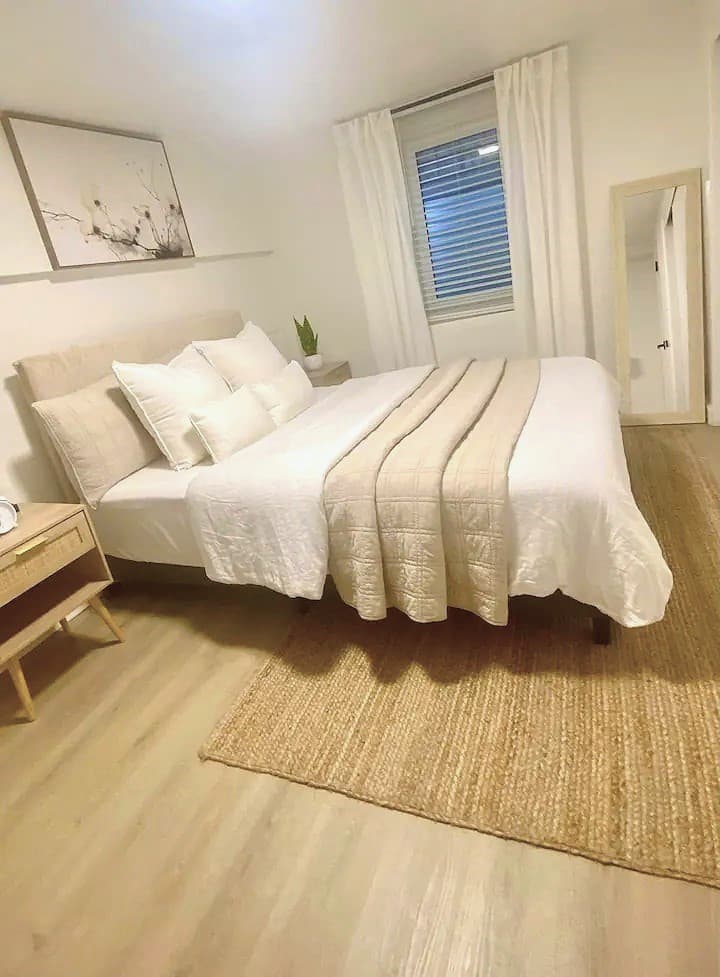 Newly Remodeled Suite In Park Hill - Denver, CO