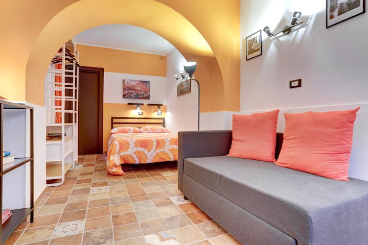 Le Lanterne
-Nel Cuore Di Trastevere- - Rome