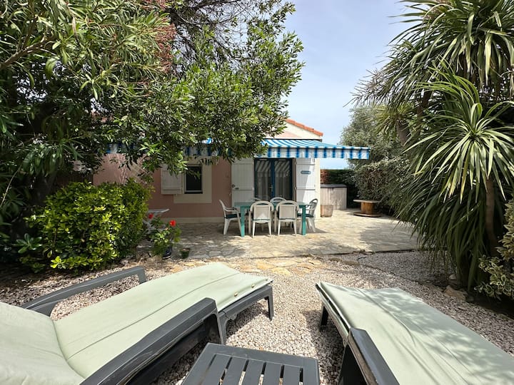 Proche Plage, Mazet 6 Couchages - Le Lavandou