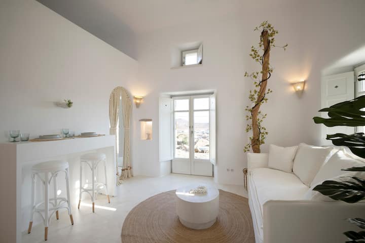Deluxe Suite With Sea View - Ortygia Suites - Mykonos