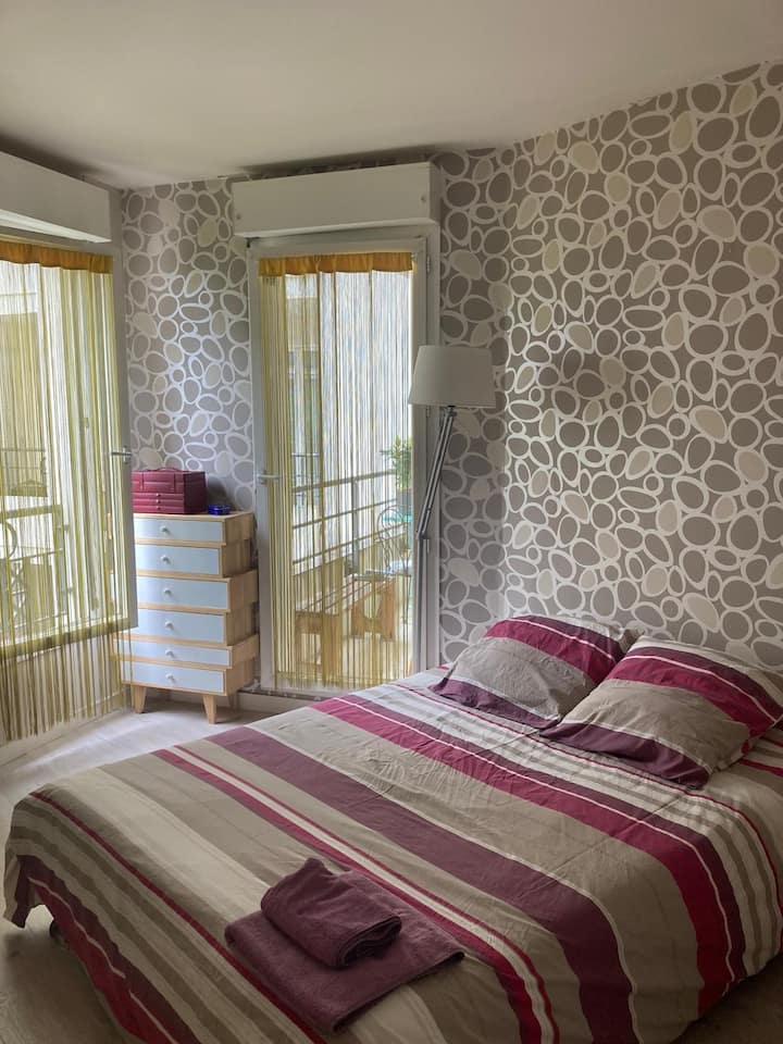 Loue Chambre Chez L'habitant Les Moulineaux - Issy-les-Moulineaux