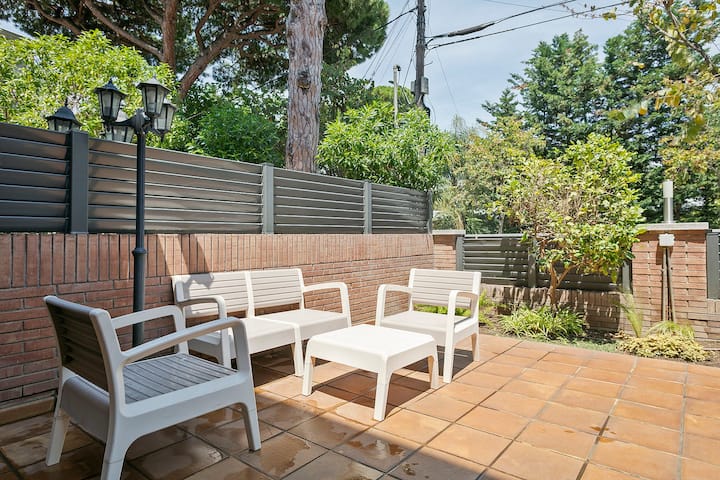 Apartamento De 2 Dormitorios Velor - Castelldefels