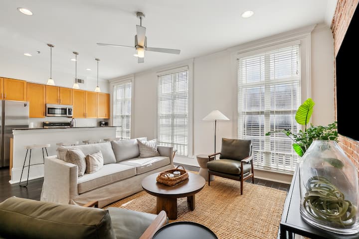New, Cozy Loft In The Cbd, 3 Blocks From The Fq - New Orleans, LA