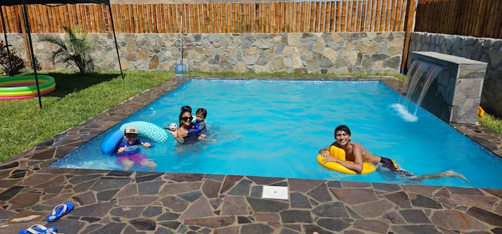 Fabulosa Casa Con Piscina - Peru