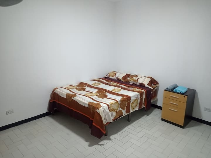 Apartamento Completo En Centro - Caracas