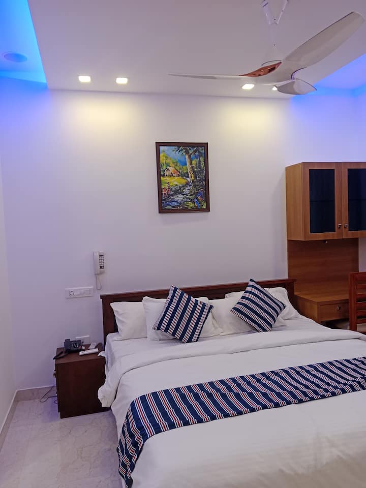 Lakeshore Premier Serviced Villa - Vaikom