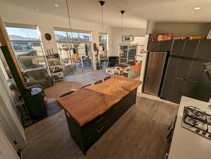 Mountain View Basecamp Minutes To Lake & Downtown - Wanaka