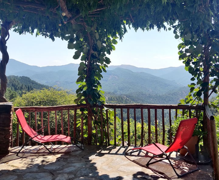 Gîte Du Petit Sourel Et Sa Vue Panoramique - Parc national des Cévennes