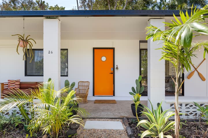 The Shack - 2min Stroll To Beach, Lush Lawn & Pool - Port Douglas