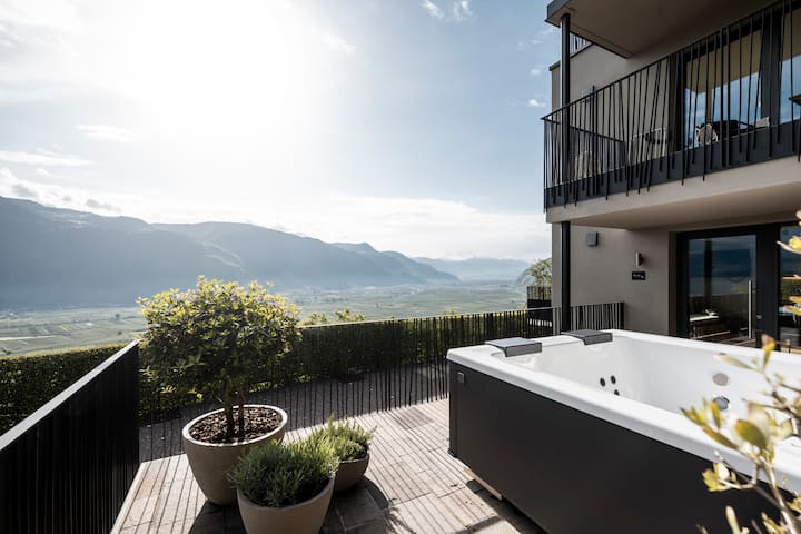Myspring Panoramic Suite 2 With Hot Tub - Lana