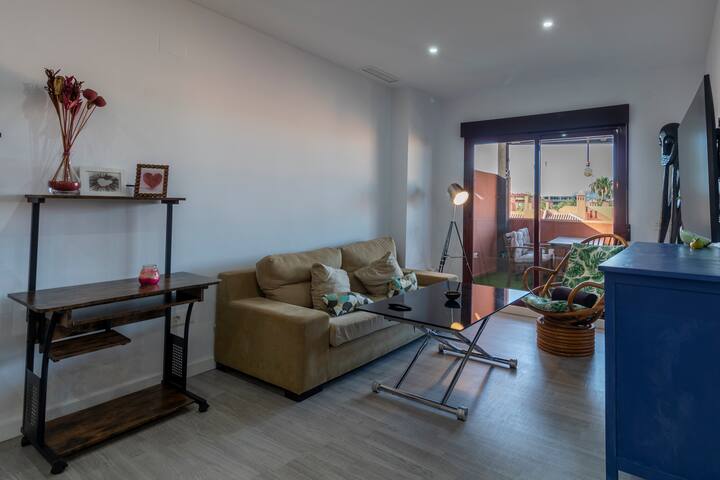 Charme Côtier à Motril Avec Balcon Confortable - Costa Tropical