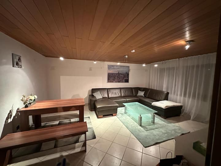 Schönes Geräumiges Apartment Mit Garten - Wiehl