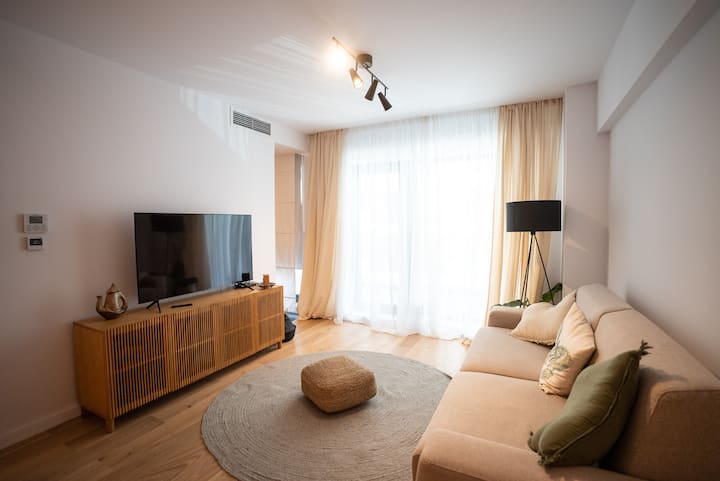 The Level Sanctuary - Free Parking & Netflix - Otopeni