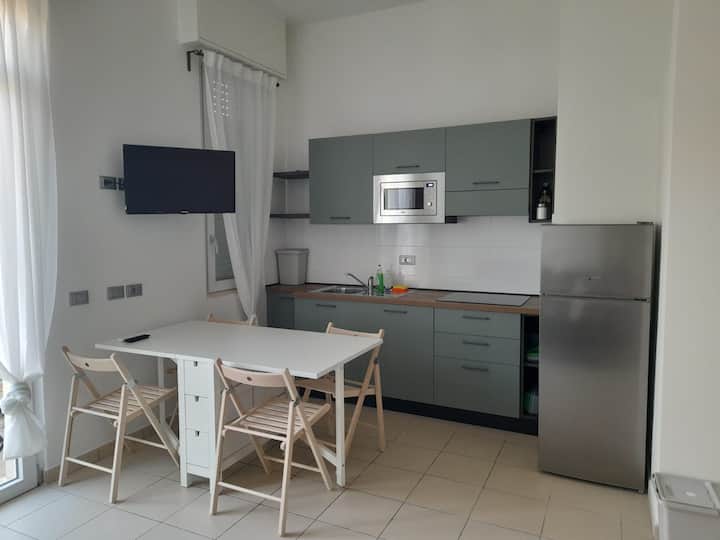 Appartamento Spazioso Piano Terra - Pietra Ligure