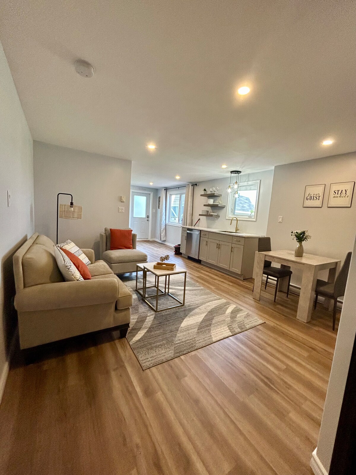 The Little Suite - Apartments for Rent in St. John's, Newfoundland and ...