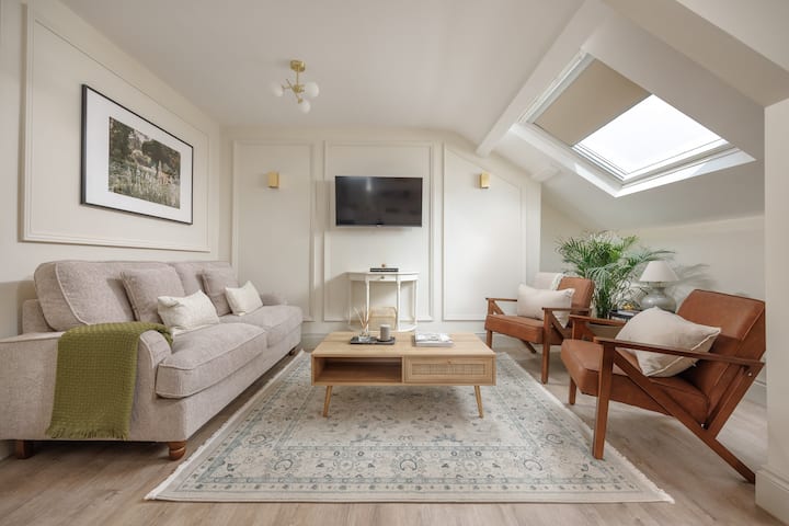 Ocean City Stylish Top Floor Flat - Plymouth
