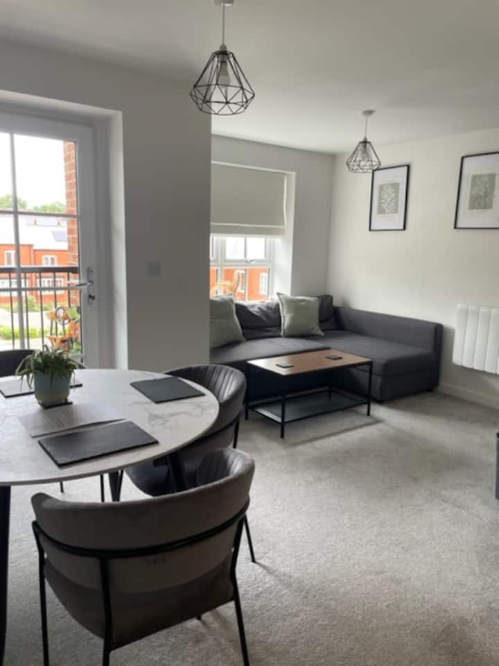 2 Bed Apartment, Towcester - Towcester