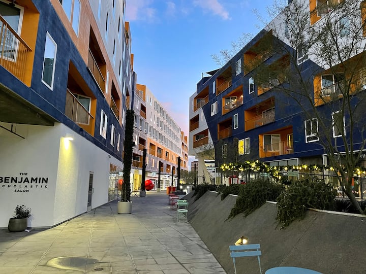 Perfect Dtla 2b2b Apt Wfreeparking/wifi/gym/pool - Sonoratown - Los Angeles
