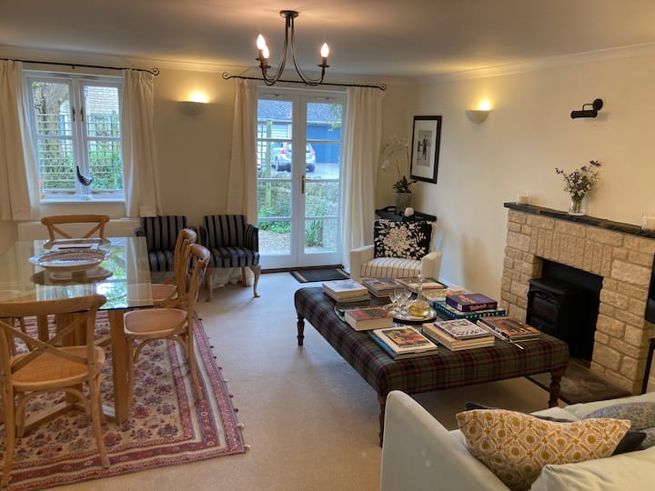 Stylish Cotswolds Cottage - Kingham