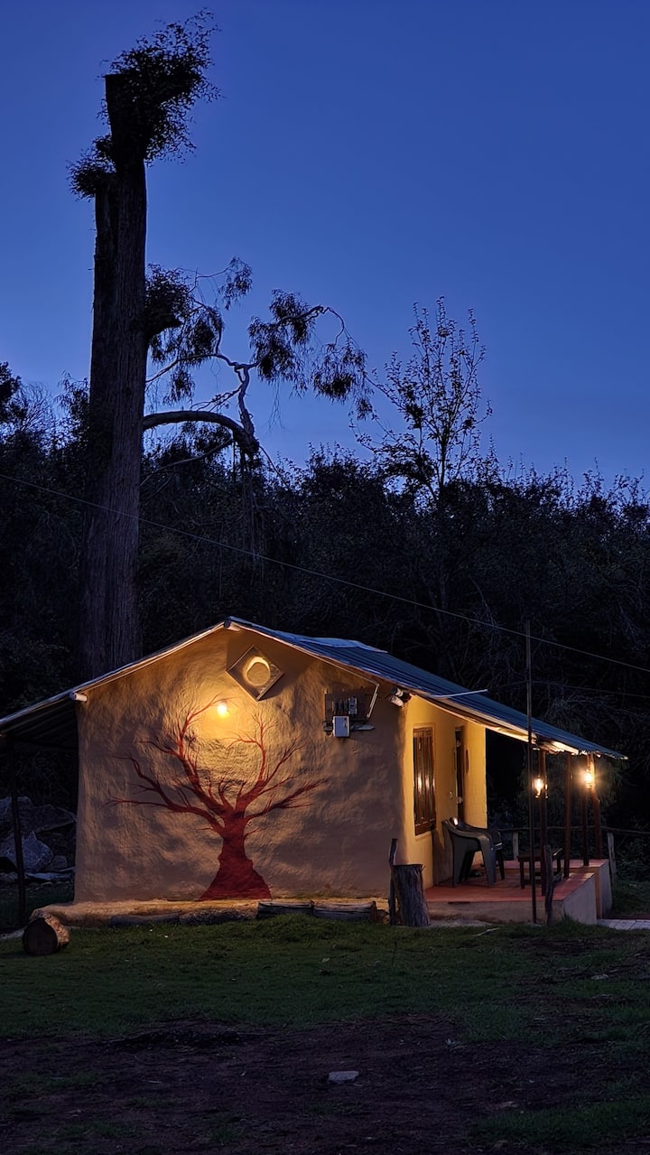 Gypsy’s Cob House - 코다이카날
