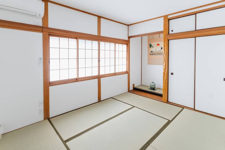 Hat Sanjo S, 7 Minutes Walk From Jr Nara Station - Ikoma