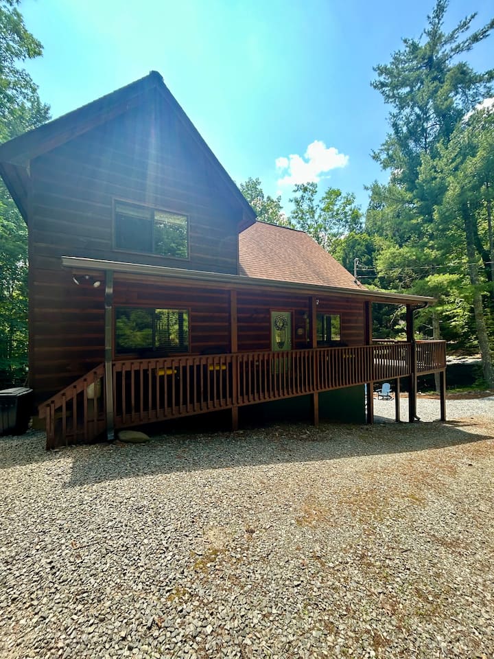 Ellijay Cabin-private Lake, Hot Tub & Fire Pit - Ellijay