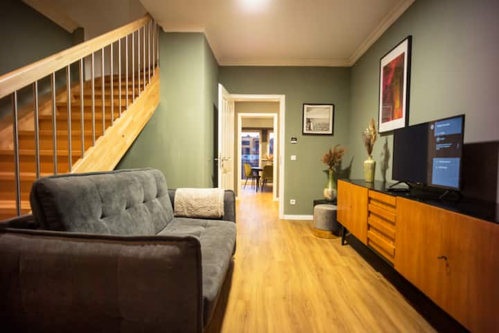 10 Personen Penthouse Mit Terrasse & Küche - Saxony