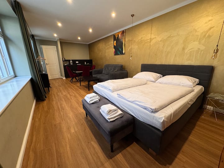 Studio Mit Boxspringbett - Küche - Bad - Leipzig