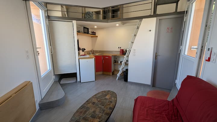 Studio Moderne Et Cozy Avec Mezzanine Et Clim' - La Tour-de-Salvagny