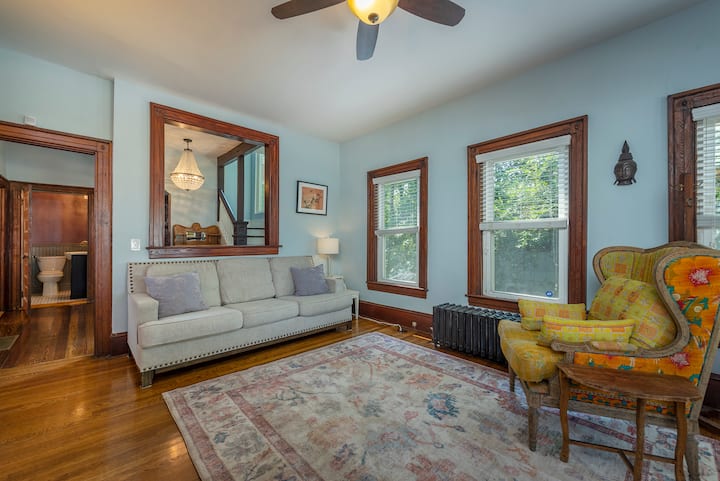 Downtown Dollhouse - Asheville