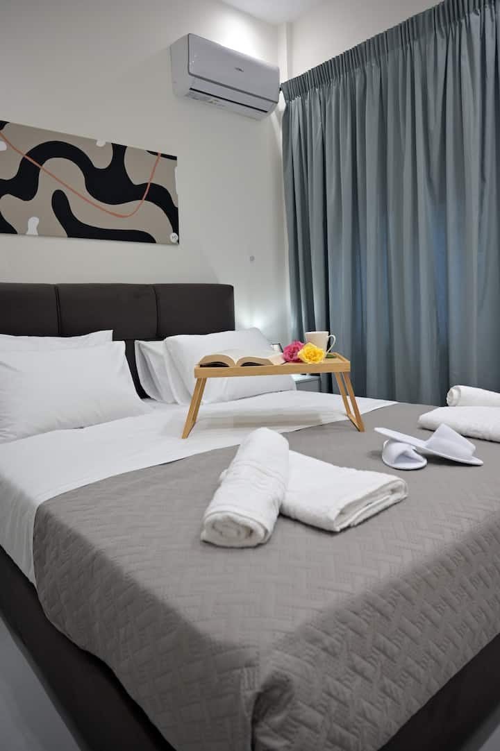 Silver Luxury Home  Detached House With Veranda - Chania