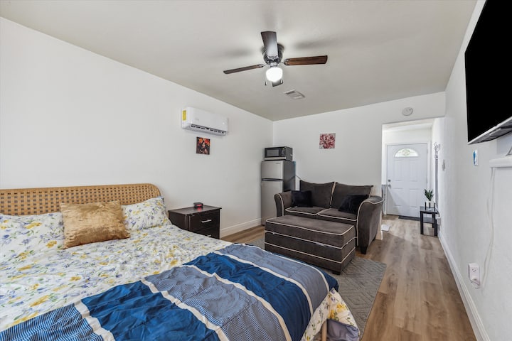 Modern Suite-5mi To Nrg, Downtown, 3mi To Uh, Tmc - Houston, TX