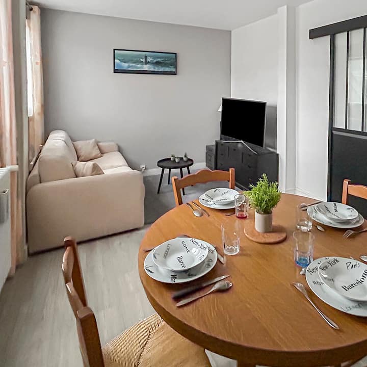 T2 Cuisine éQuipée, Parking Privé, 4 Personnes - Bayeux