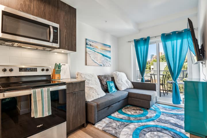 Downtown Calgary Oasis - Fort Calgary