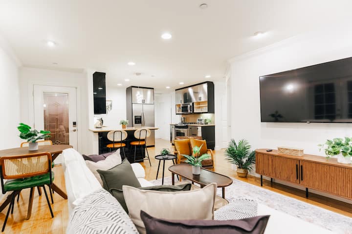 Serene Escape 2bd /W Private Patio Near Stanford - Menlo Park, CA