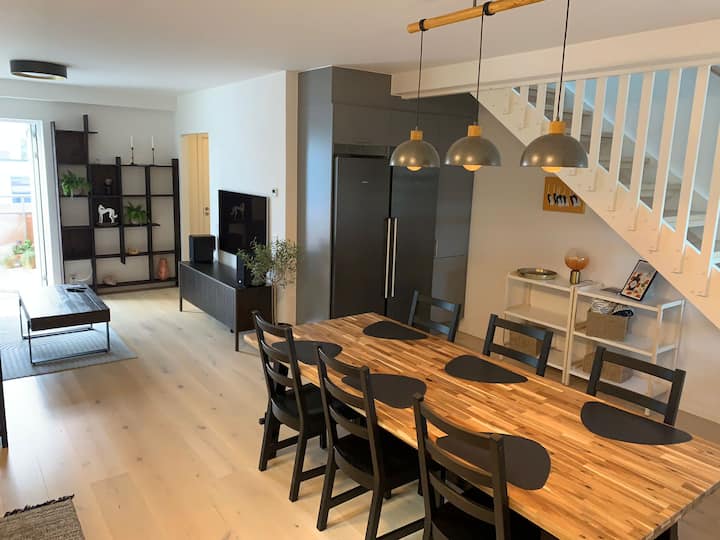 Modern Duplex Retreat - Visby