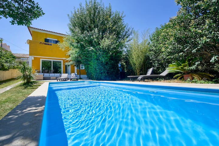 Beach & Nature Villa W/ Amazing Pool By Timecooler - Setúbal