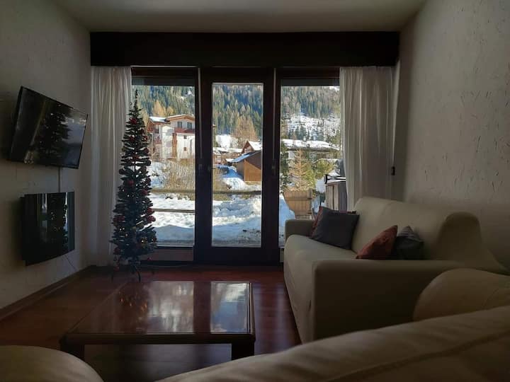 Casa Vacanza Enrosadira (Vista Pale) - San Martino di Castrozza