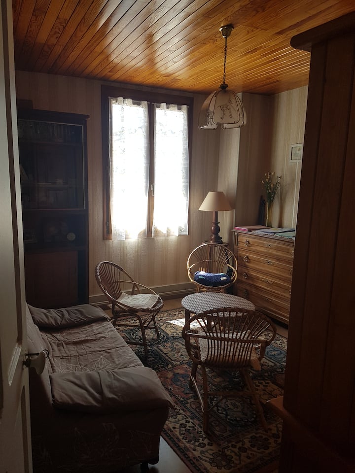 Maison Indiv. Au Creux Des Alpes    2  Sdb,2 Télé - Allevard