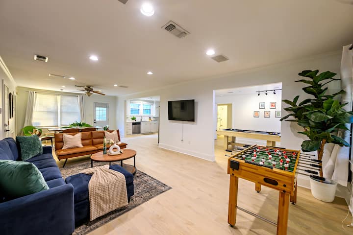 8 Beds In Comfy Cottage - Baton Rouge, LA
