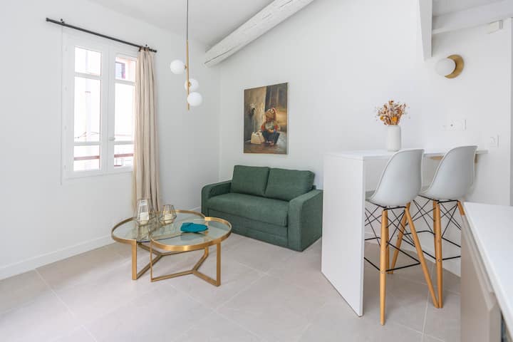 Duplex Centre Ville Avec Grande Terrasse Privative - Aix-en-Provence