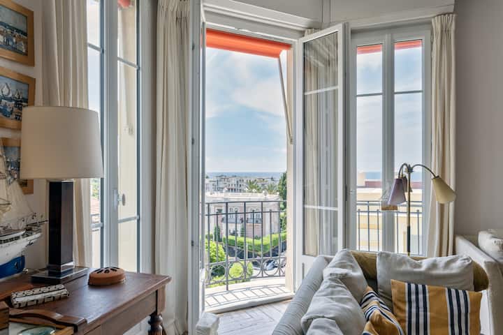 Large Elegant Sea View Family Flat In Old Harbor - Niza
