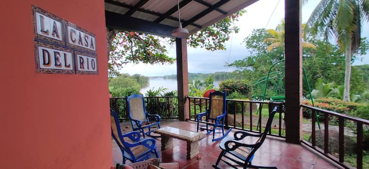 La Casa Del Río. - Nicaragua